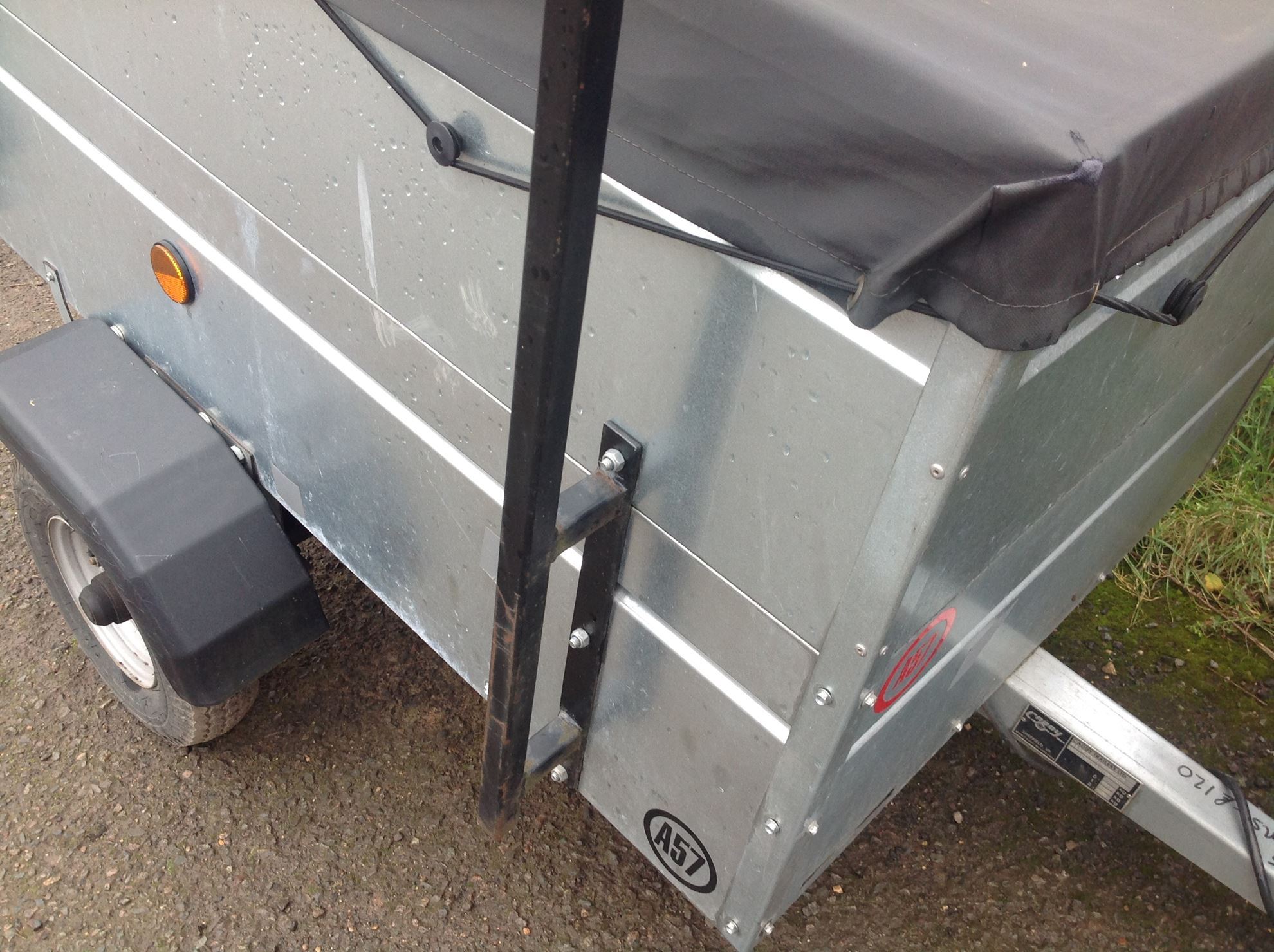 A 57 TOWING. Trailer Load Bars
