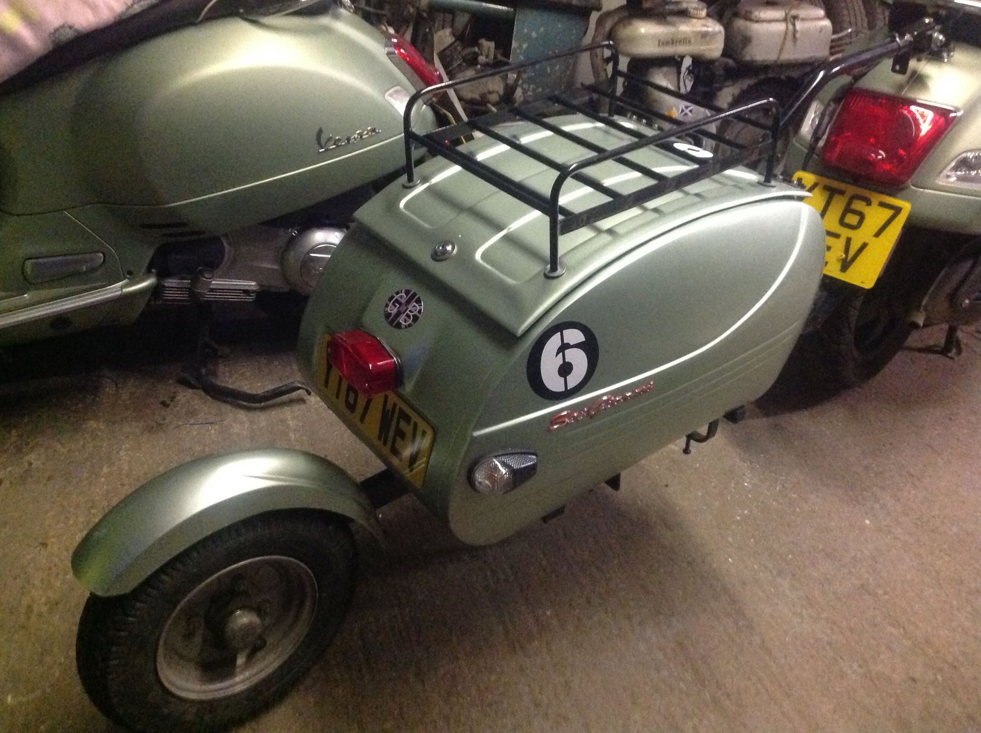 A 57 TOWING. Pav Trailer