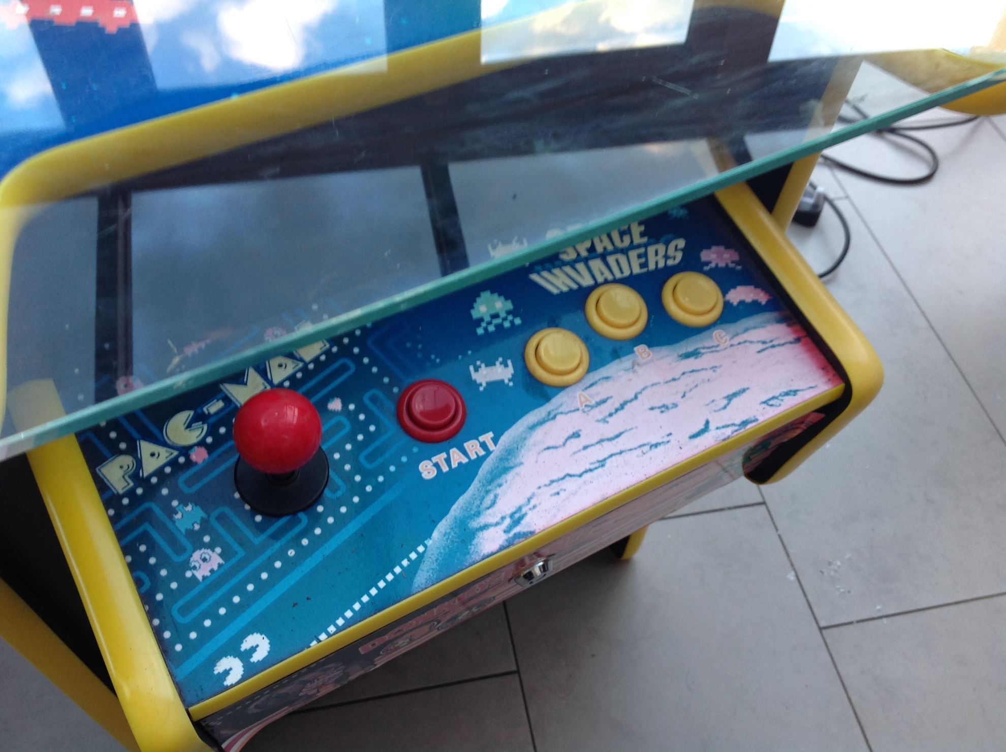 A 57 TOWING. Retro Games Machine