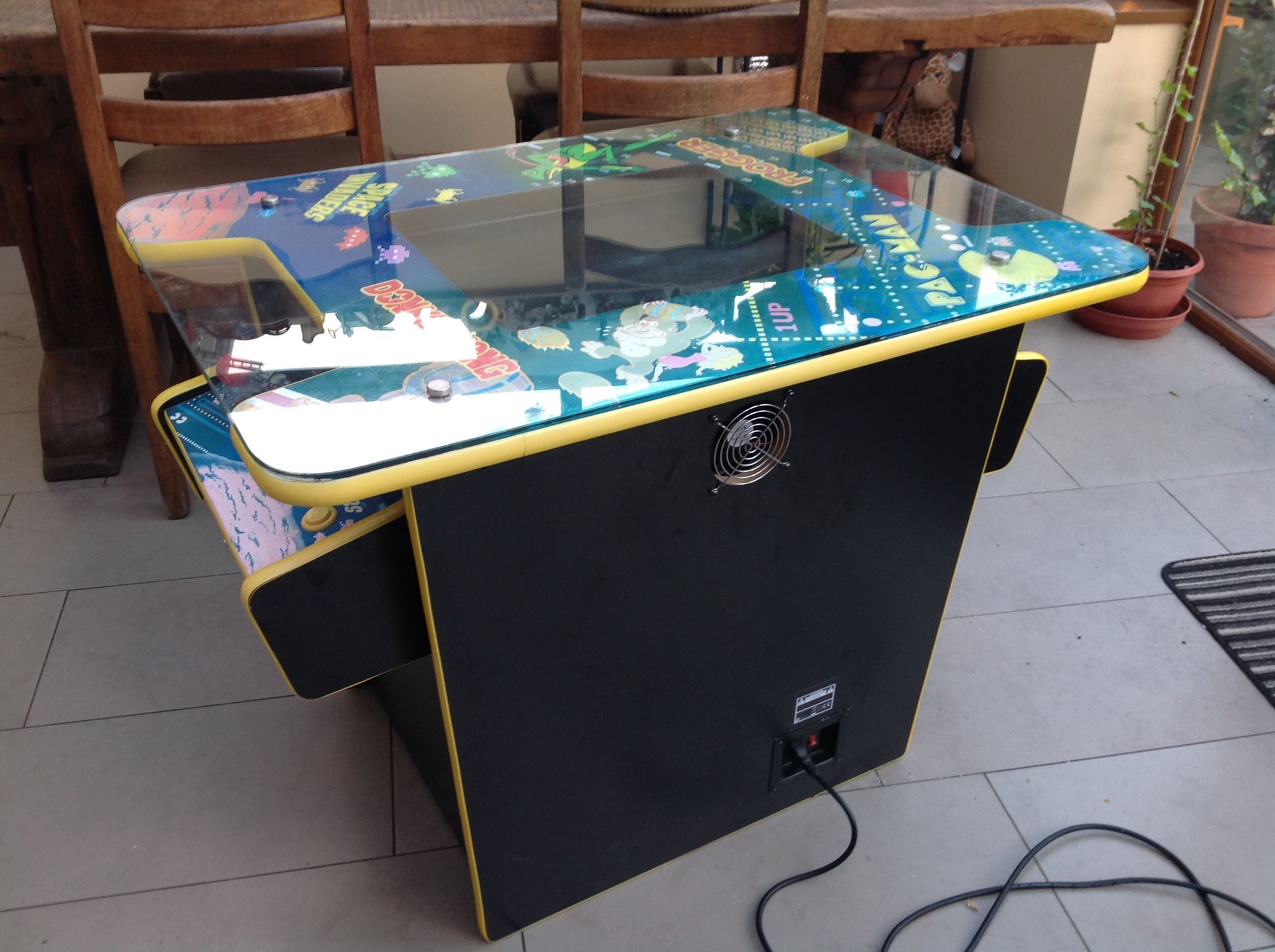 A 57 TOWING. Retro Games Machine